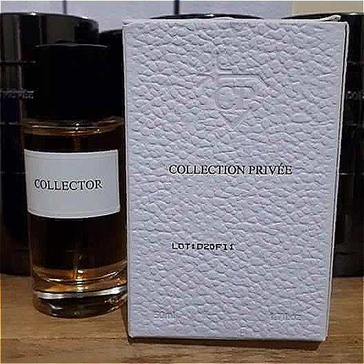 Parfum Collector | OPENMOISE False